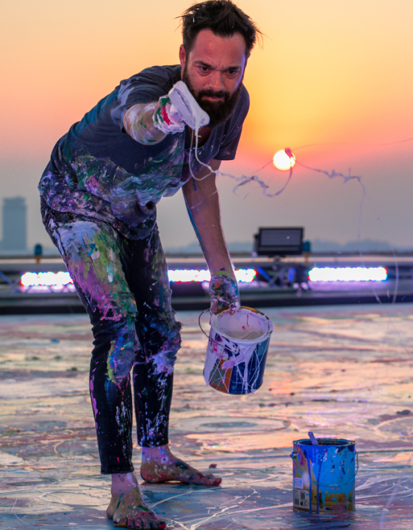Rolls-Royce teams up with Dubai artist to unveil bespoke Phantom Series ...