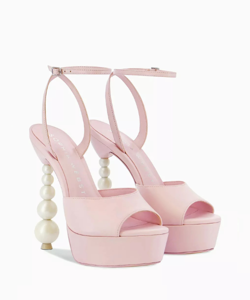 14 pastel footwear pairs to style with summer dresses – Emirates Woman